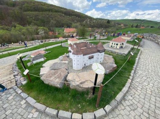 Mini Transylvania Park, the sightseeing attraction featuring landmark ...